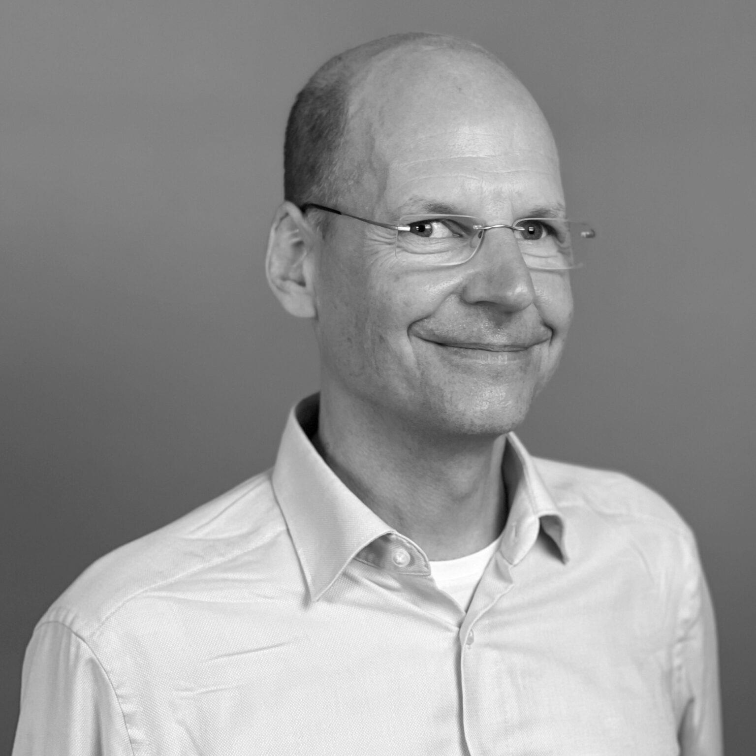 Lessons learned from 40+ years of the Internet - speakers – The ...